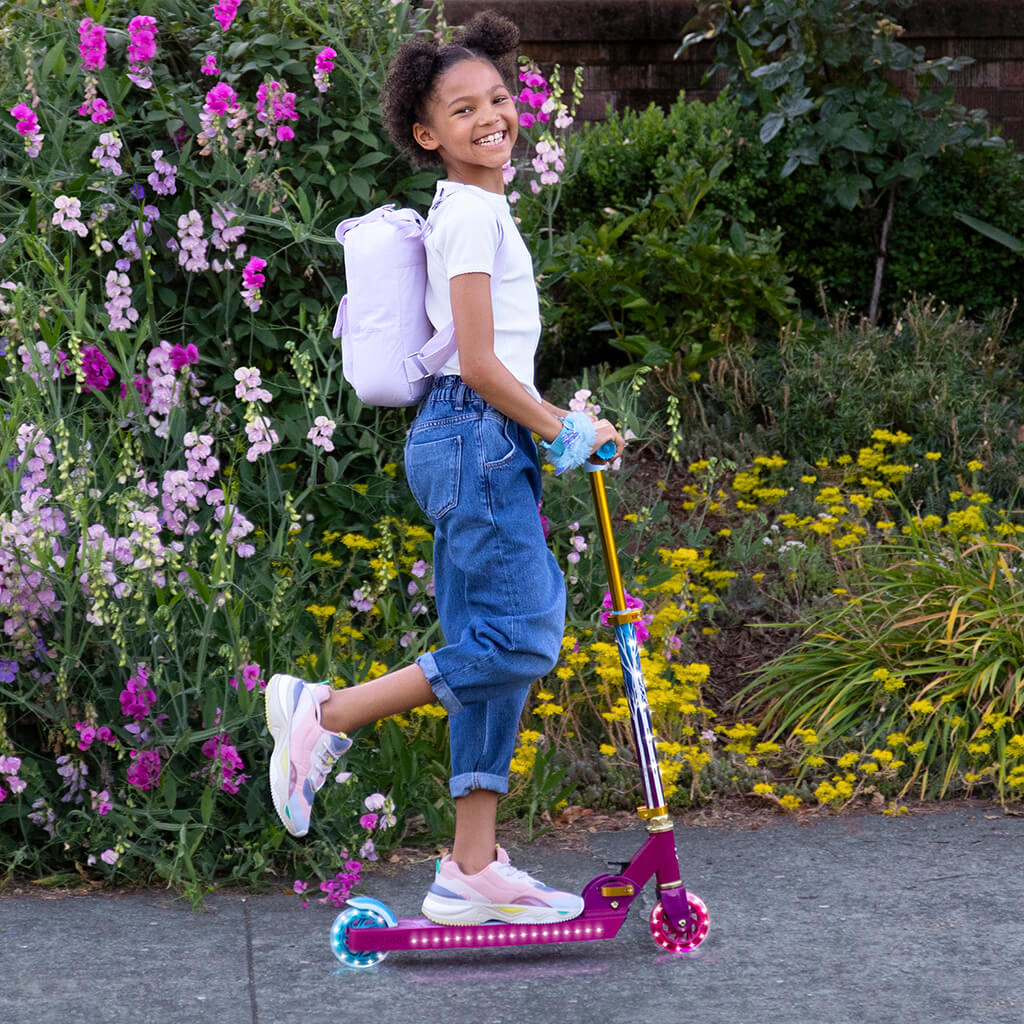 Frozen 2 Wheel Kick Scooter